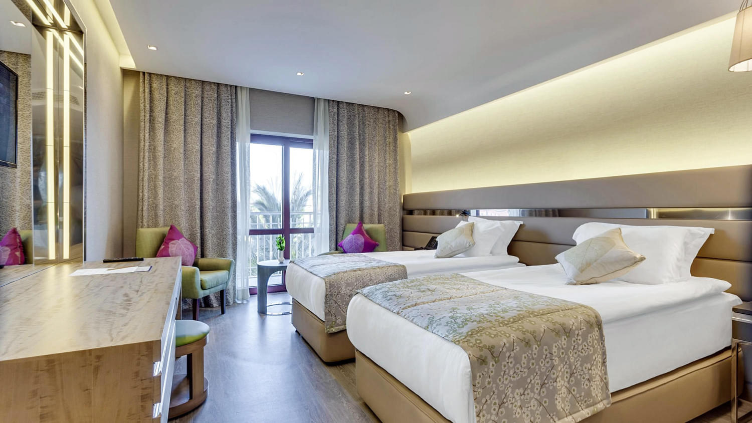 DERTOUR Hotels & Resorts - DERTOUR Hotels & Resorts GmbH - Köln